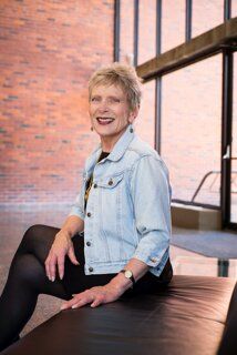 P76 Issue 9. Janis La Couvée – ‘we are all refugees’ – Rochford Street ...