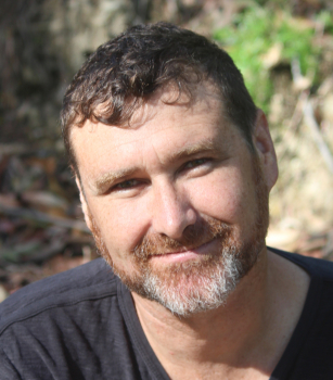 P76 Issue 9. Brent Cantwell – ‘Strange Tides’ – Rochford Street Review